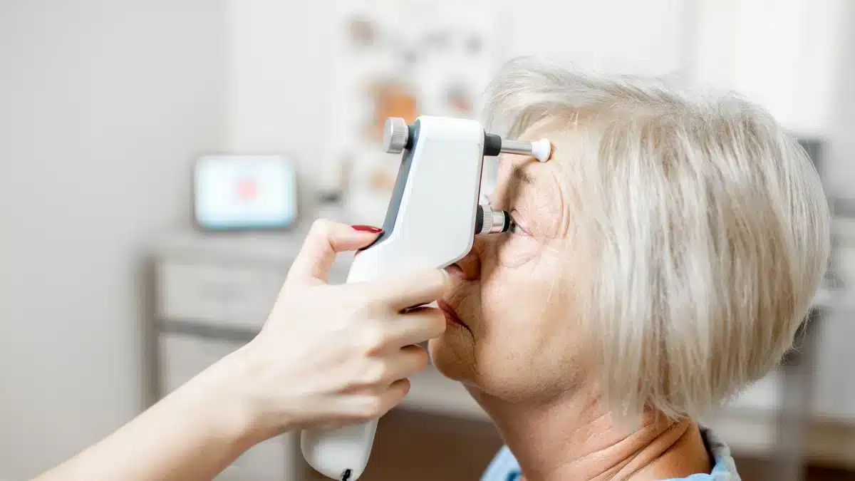 Foods to Reduce Eye Pressure: Optimize Your Eye Health